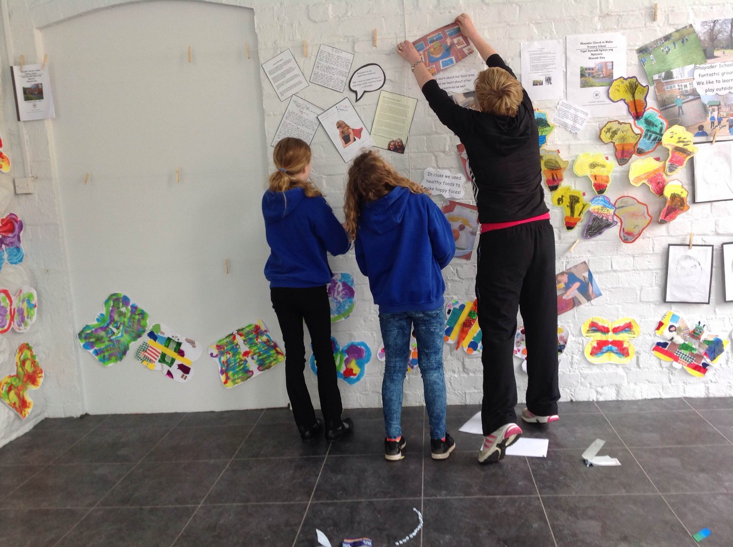Exhibition in the Elan Valley – Rhayader CIW Primary School